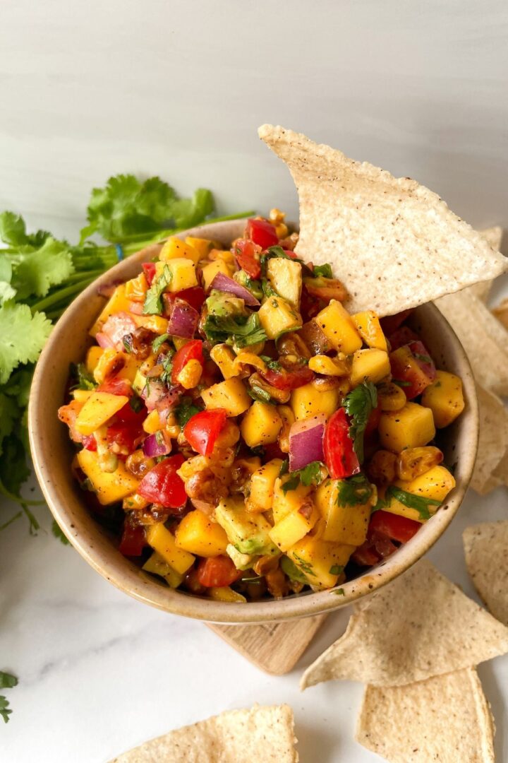 Mango Corn Salsa - hellofrozenbananas.com