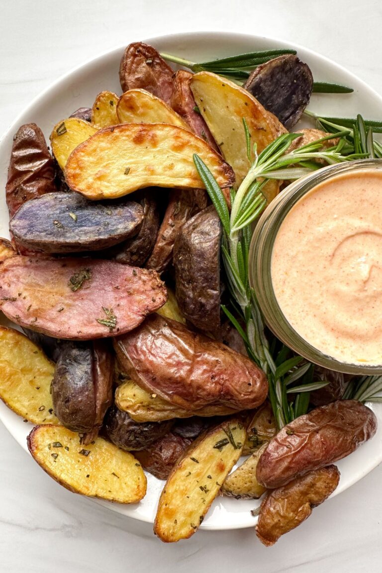 Air Fryer Fingerling Potatoes - hellofrozenbananas.com