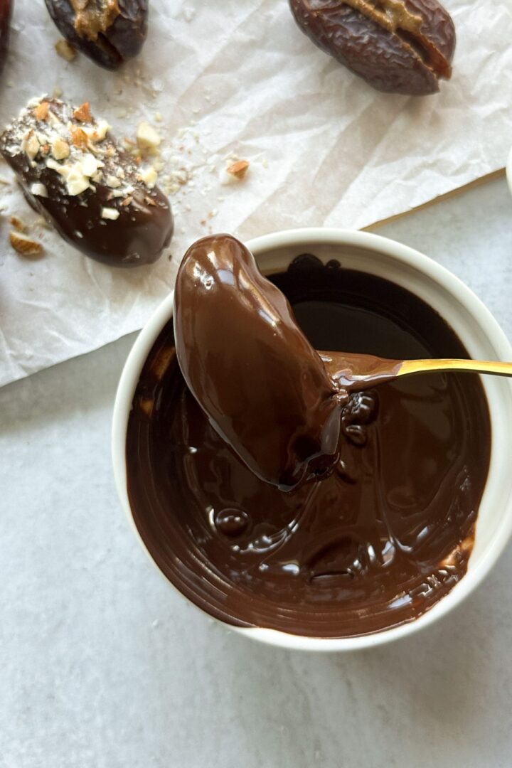 Chocolate Covered Dates - hellofrozenbananas.com