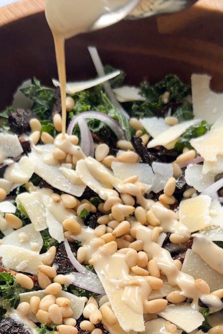 Tahini Kale Salad - hellofrozenbananas.com