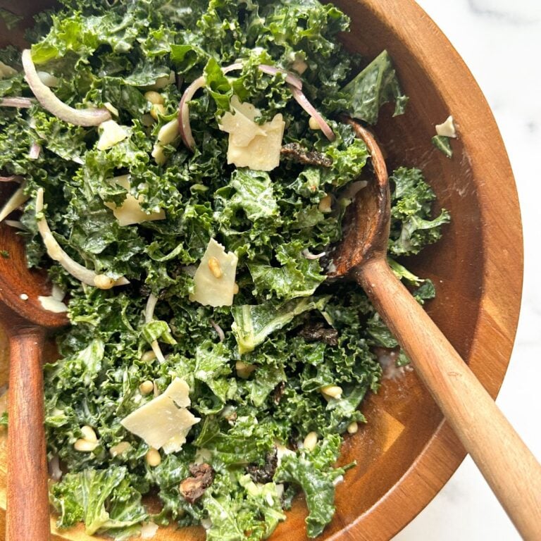 Tahini Kale Salad - hellofrozenbananas.com