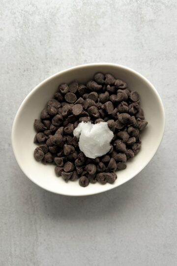 Chocolate Walnuts - hellofrozenbananas.com