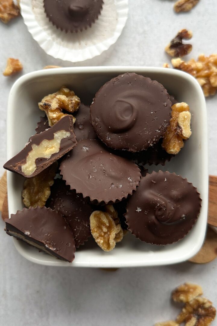 Chocolate Walnuts - hellofrozenbananas.com
