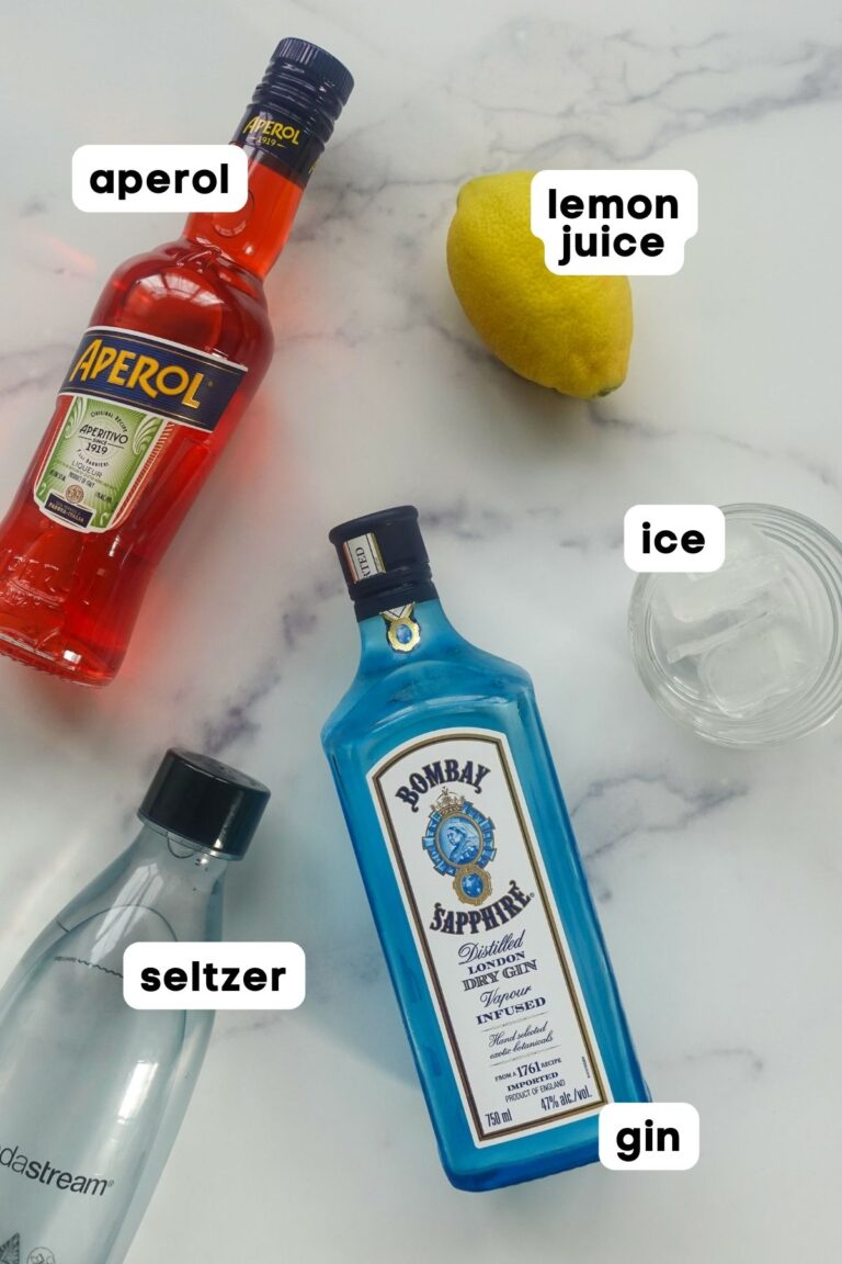 Gin Aperol Cocktail - hellofrozenbananas.com