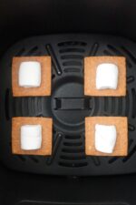 Air Fryer S'mores - hellofrozenbananas.com